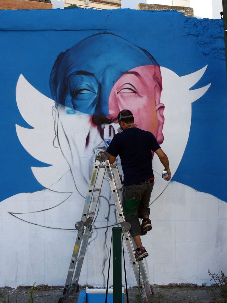 Street Art Interview Questions to artist MANOMATIC